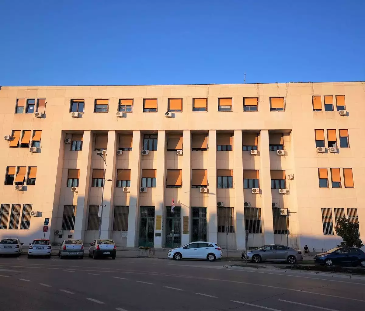 Apr Novi Sad State Administration Modene 7 Novi Sad Planplus Rs